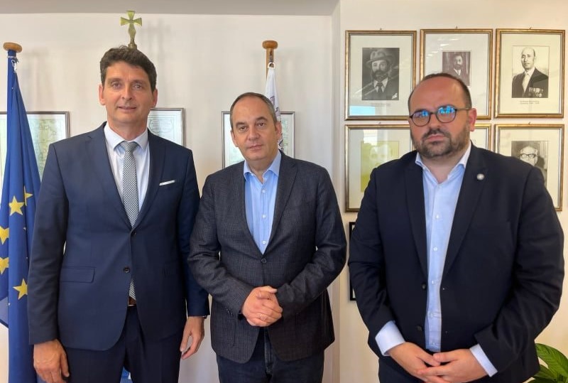 Δήμαρχος Λευκάδας, Υπ. & Γ.Γ. Ναυτιλίας