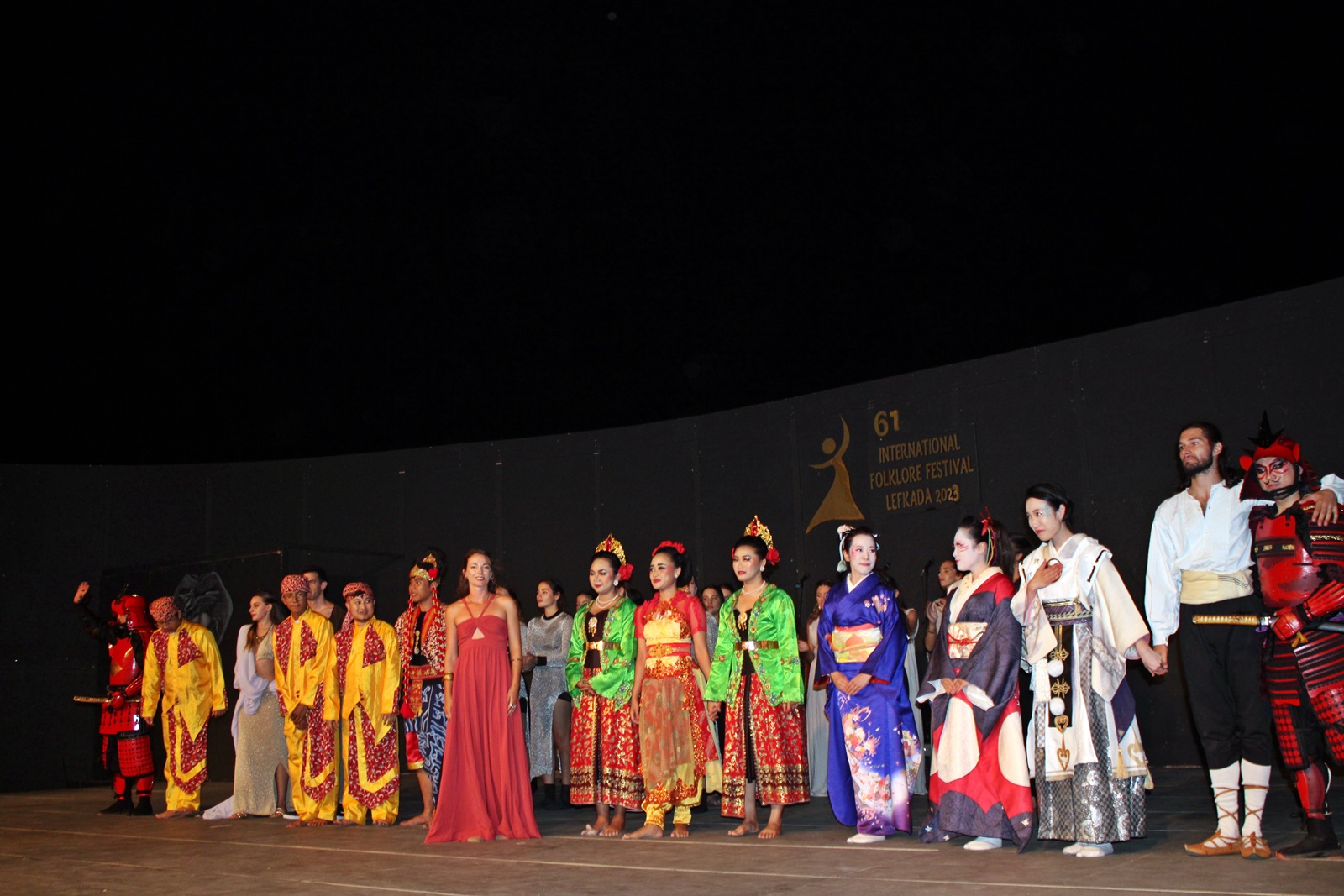 10_enarxi_festival_folklor (1)