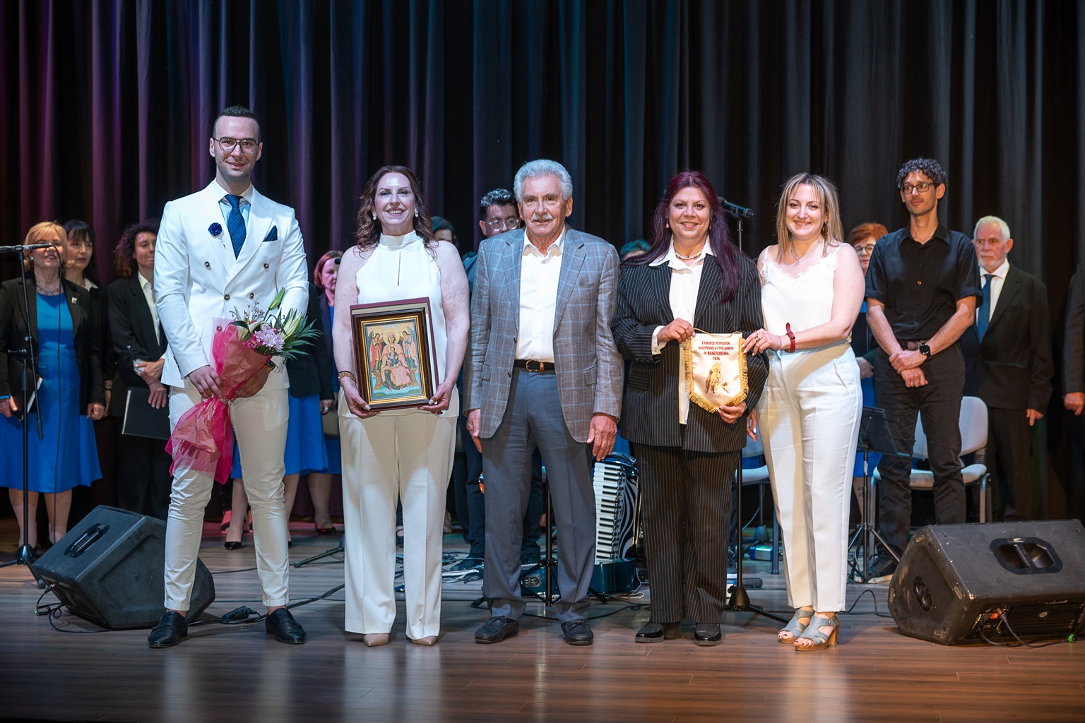 12-ΜΕ ΤΟΝ ΠΡΟΕΔΡΟ ΣΥΛΛΟΓΟΥ ΦΑΝΕΡΩΜΕΝΗ ΕΥΑΓΓ ΓΕΩΡΓΑΚΗ-ΜΑΕΣΤΡΟΣ ΜΗΤΣΟΥ ...